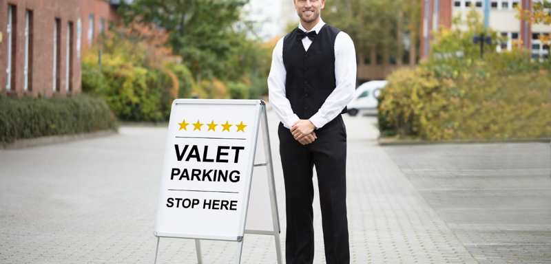 Valet Parking Attendant at a 5-Star Hotel - estemaratllc